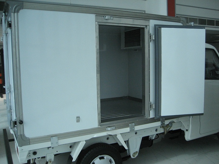 2015 BRAND NEW FREEZER TRUCK/CHILLER VAN - MITSUBISHIOther - 2015 ...